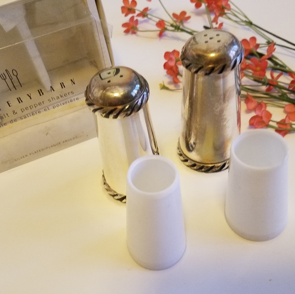 Pottery Barn | Dining | Pottery Barn Twist Salt And Pepper Shakers ...
